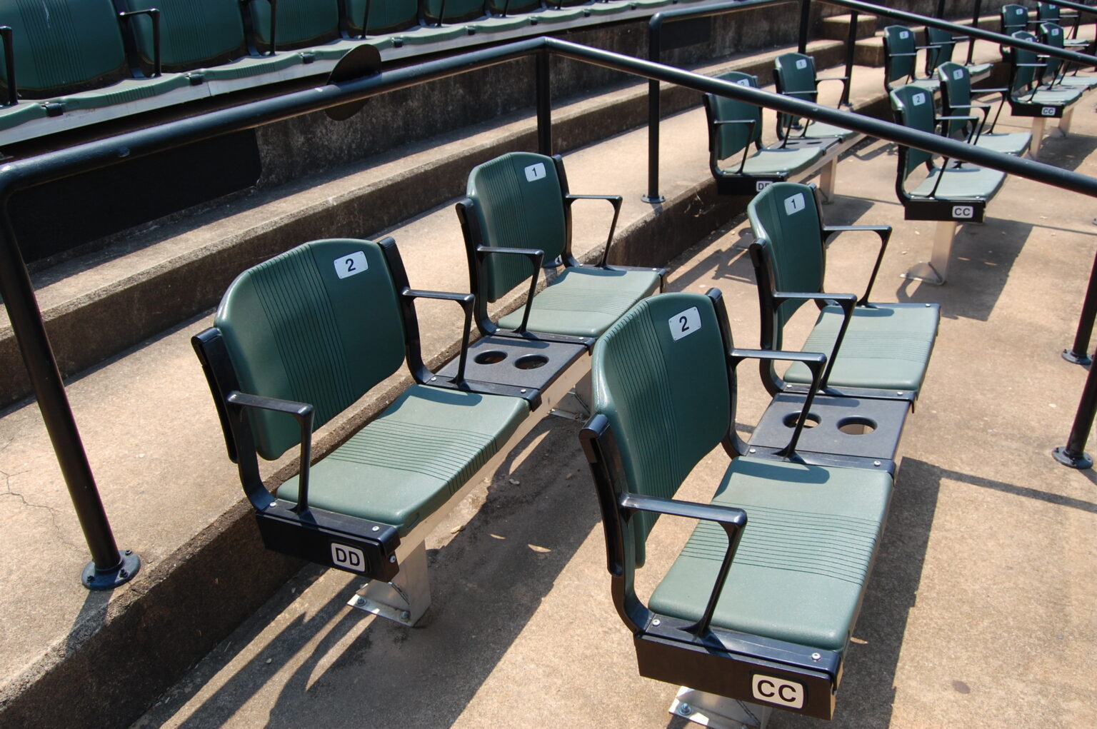 Contour Seats CSB 500 Reserve 2-Person Seat - Equip-it